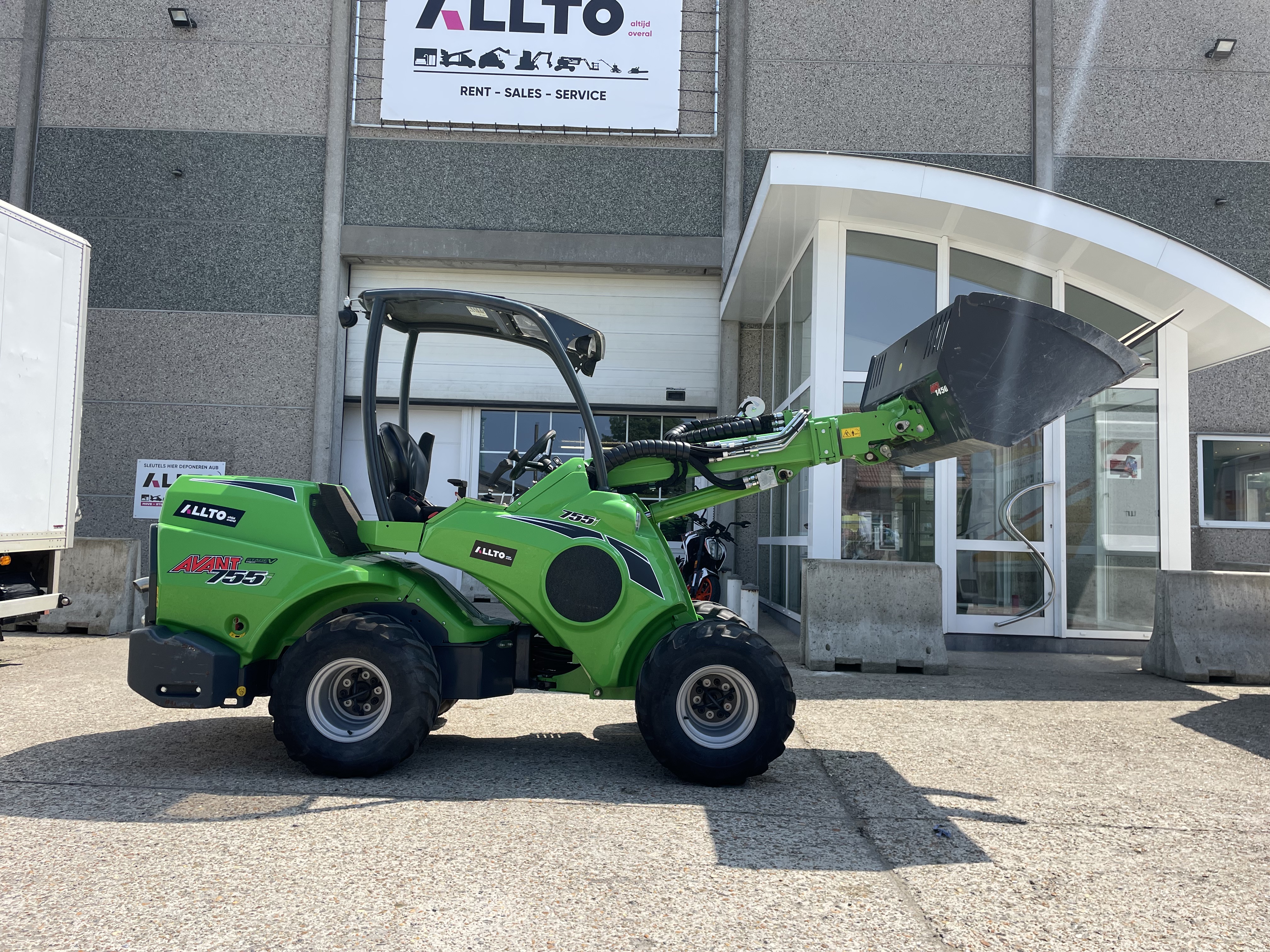 Chargeuse articulée Avant 755i | Terrassement | Allto